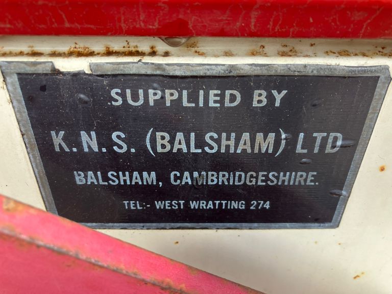 Tractor – 1973 International Harvester 354 Classic loader – Cranmore ...