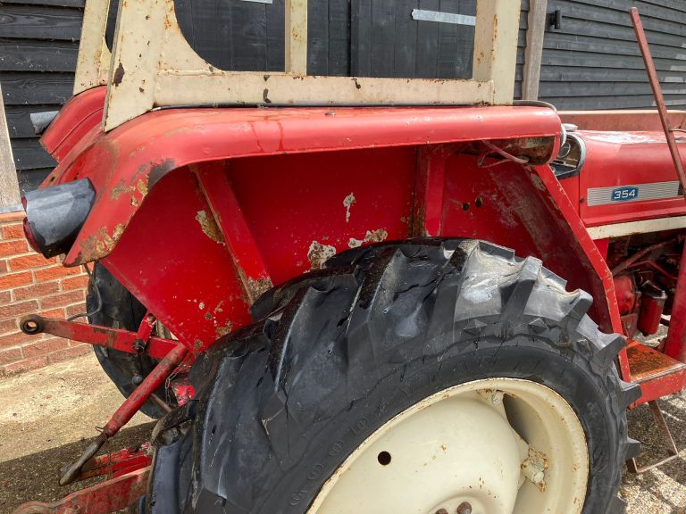 Tractor – 1973 International Harvester 354 Classic loader – Cranmore ...