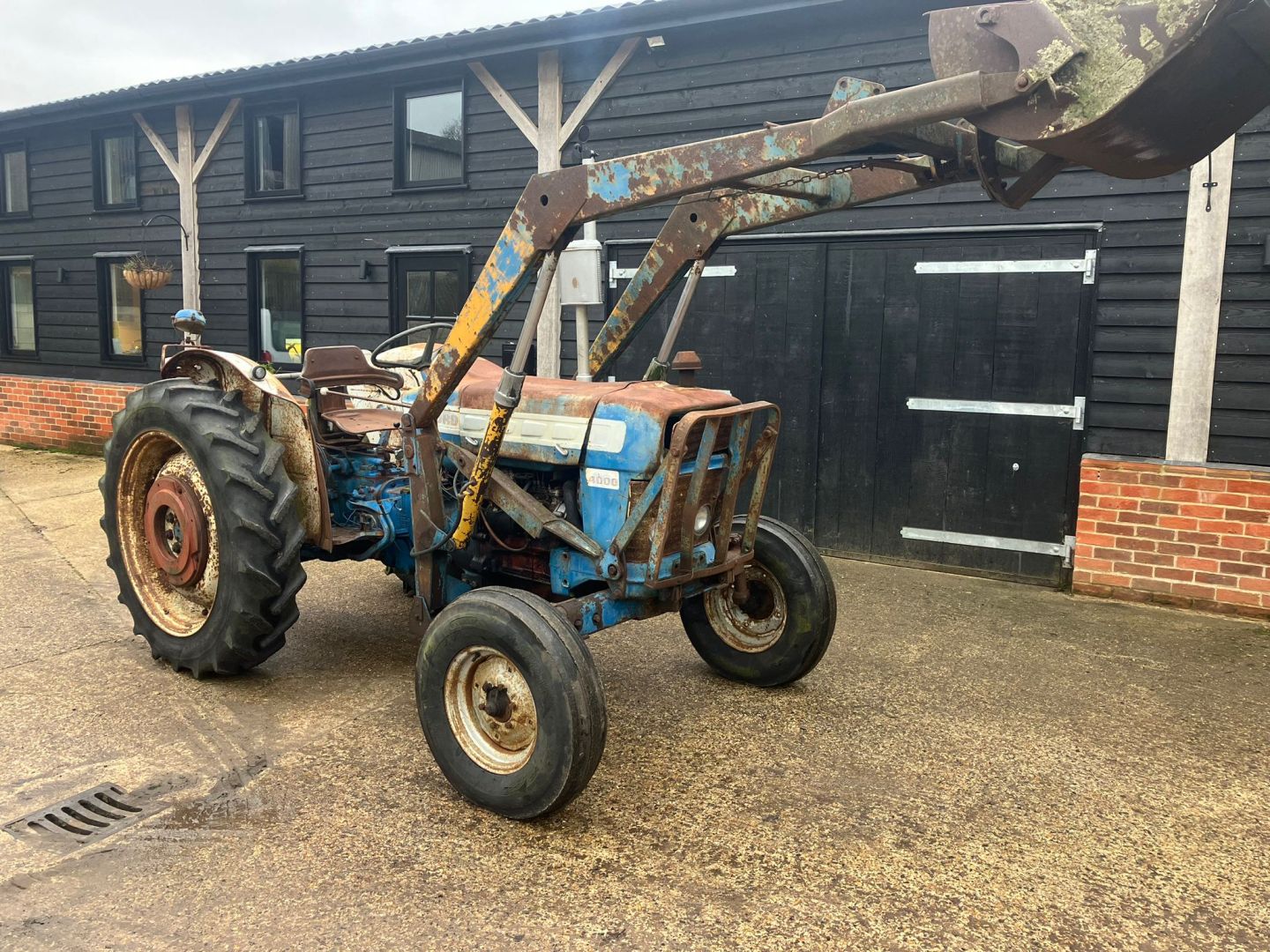 Ford 4000 / loader – Cranmore Tractors